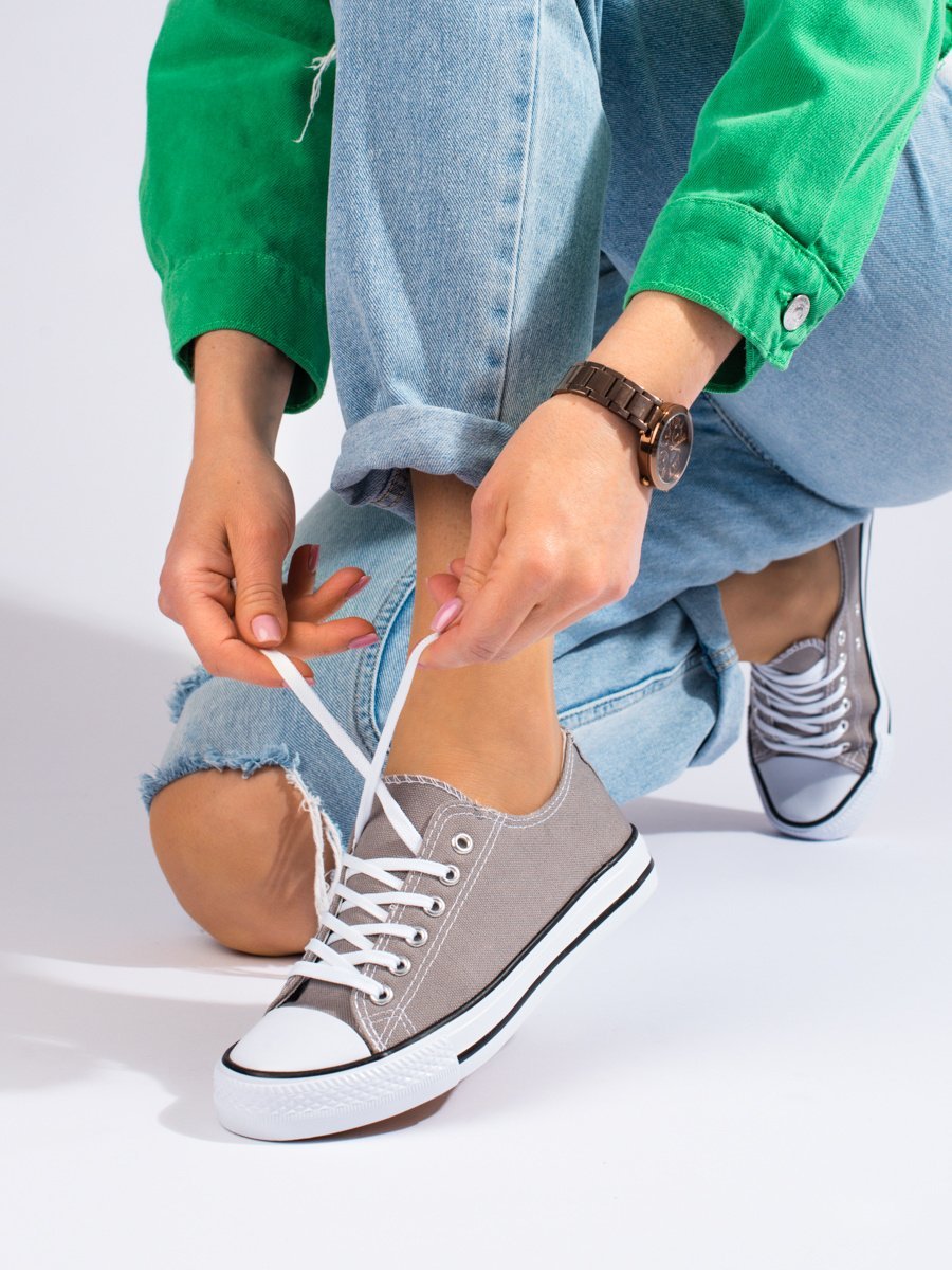 Klasikiniai pilki sportbačiai | AvalynėTau